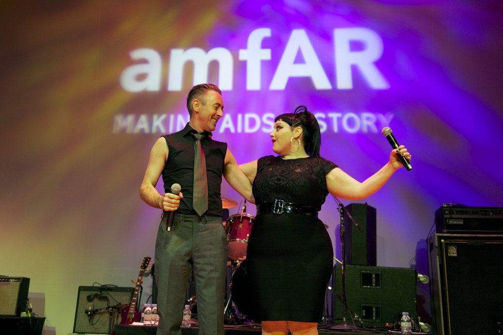 amfAR TIFF Gala. Toronto, ON, Canada. (Image: Ryan Emberley) - UrbanMoms